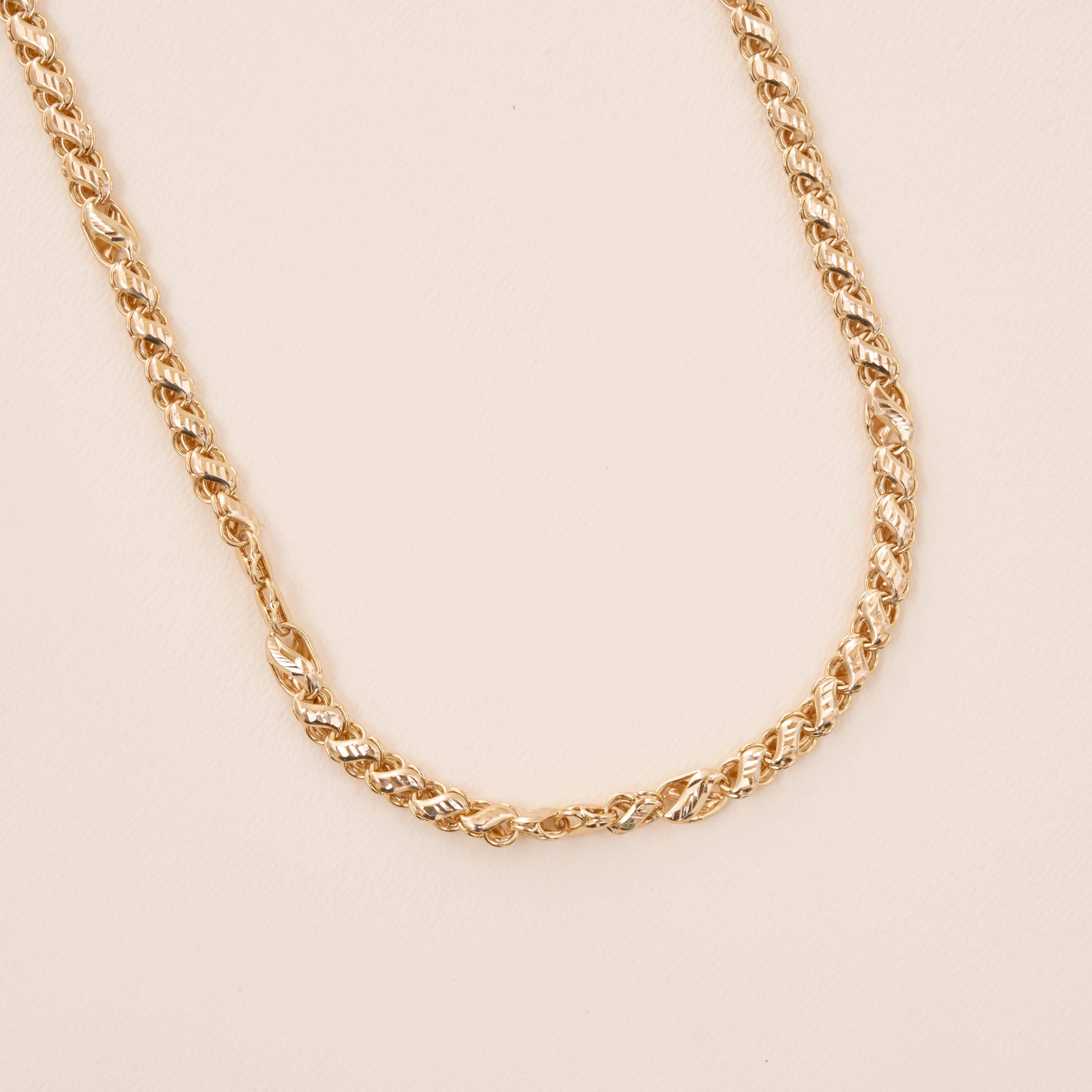 Traditional Gold Plated Dulable Loop Link Chain – The Velli Shop