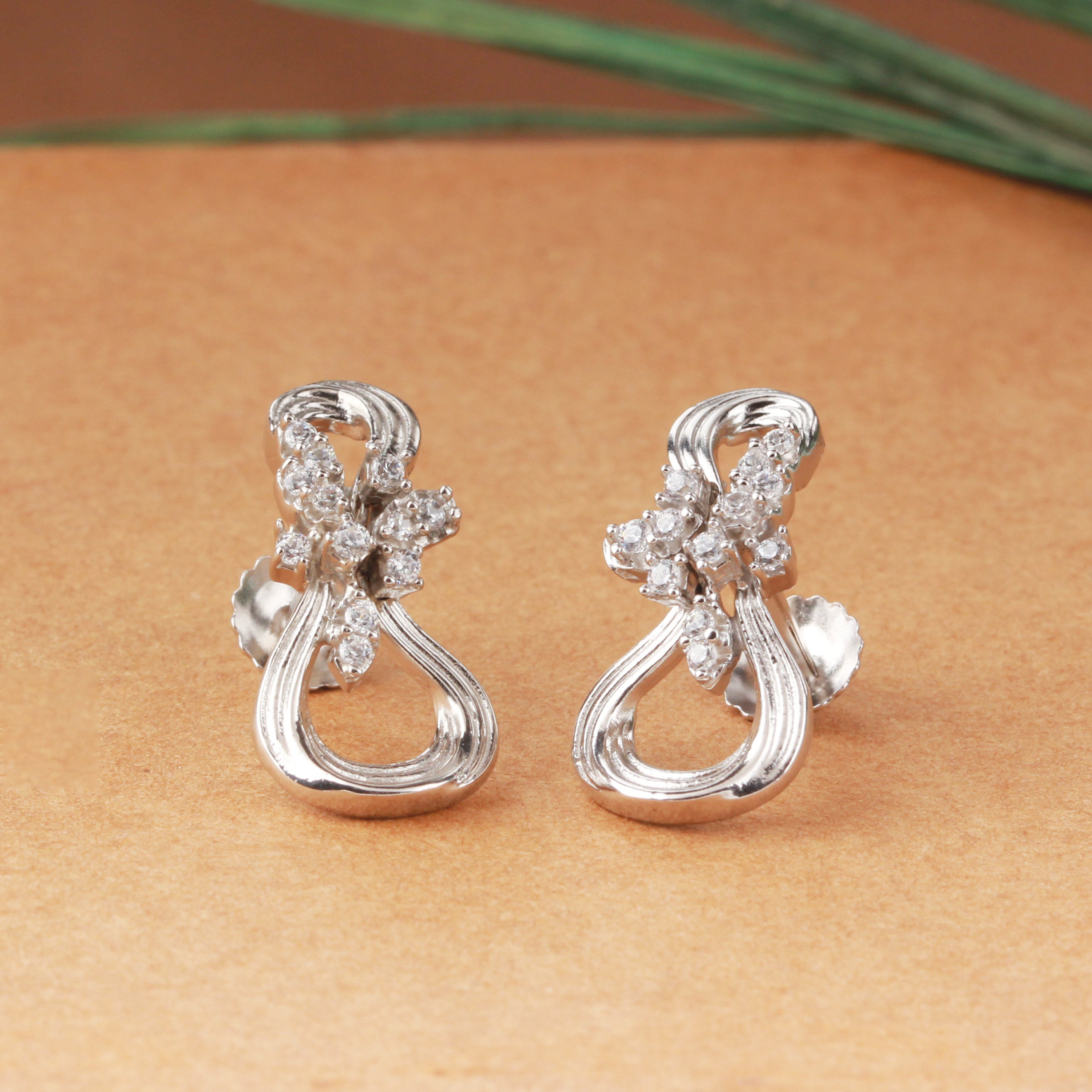 Silver Earring – The Velli Shop