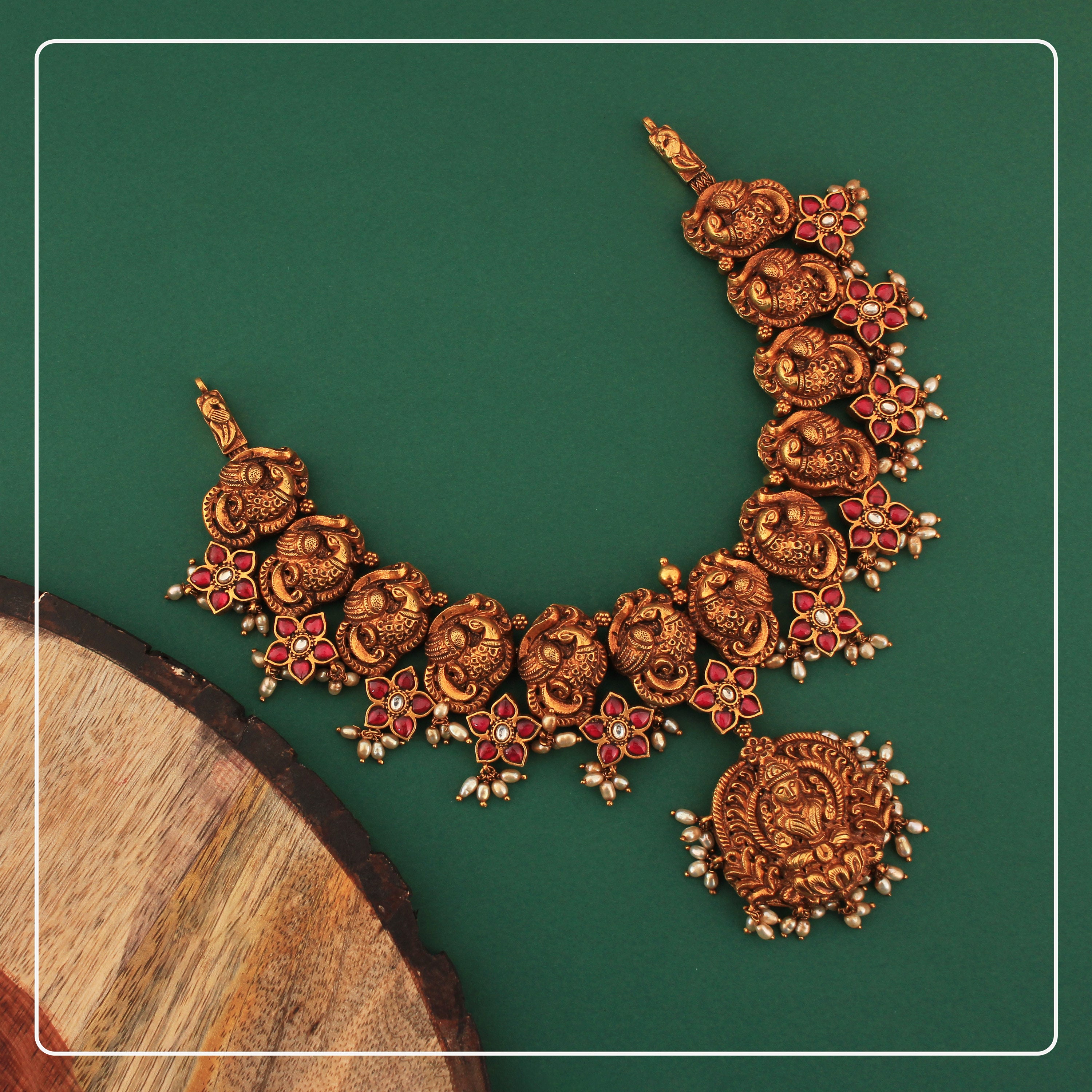 The Elegance Gold Plated Kundan Nagas Necklace – The Velli Shop